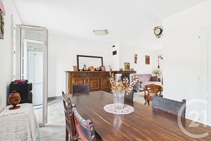 Maison à vendre - Eysines - 6 pièces - 5 chambres