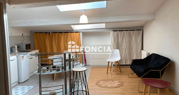 École primaire Scaliger-École maternelle Scaliger, Agen : Appartement 1 pièce à louer