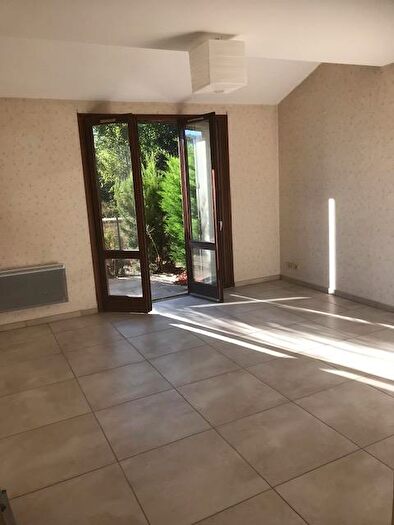 Appartement à louer - Villefranche-de-Rouergue, Ruelles, Radel, Teulel - 2 pièces - 1 chambre