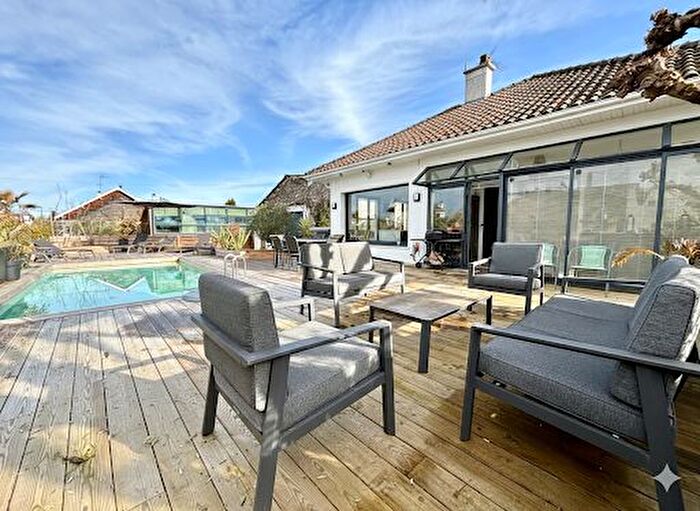 Maison à vendre - Gelos - 5 pièces - 4 chambres