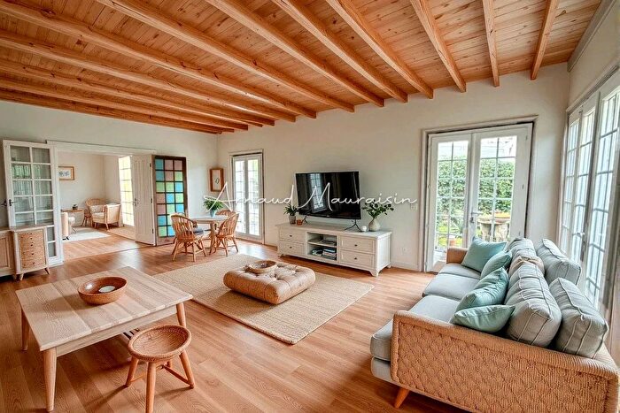 Maison à vendre - Orry-la-Ville - 6 pièces - 4 chambres