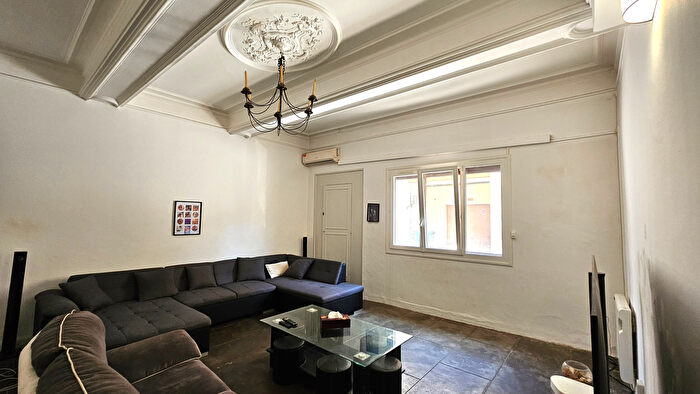 Maison à vendre - Saint-Gilles, Centre-ville - 4 pièces - 3 chambres