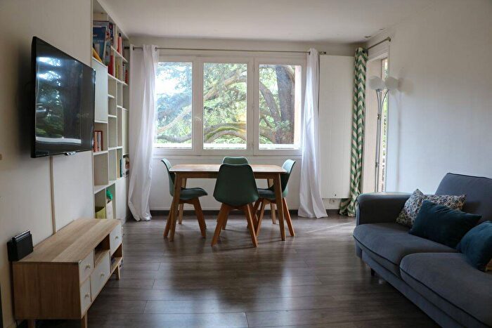 Appartement 3 pièces à louer - Plateau Ouest, Suresnes