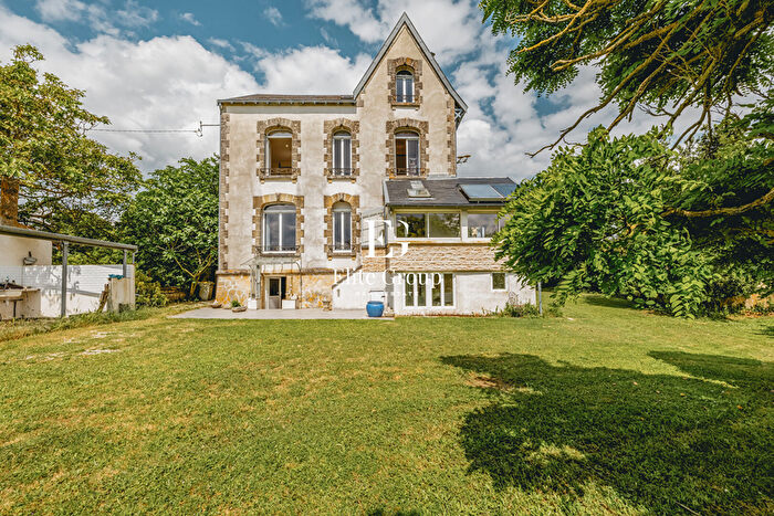 Rochefort, Avant Garde Martrou, Les Fourriers : Maison 9 pièces à vendre