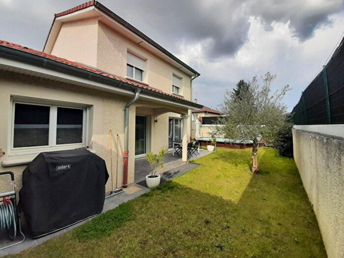 Maison 4 pièces à louer - Janneyrias
