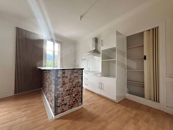 Saint Laurent, Grenoble : Appartement 2 pièces à louer