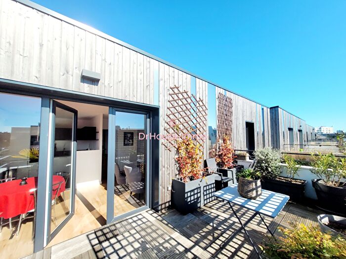 Nantes, Saint-Clément, Jardin des plantes, Caserne Lamoricière : Appartement 3 pièces à vendre