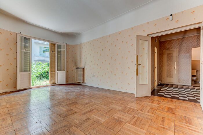 Appartement 3 pièces à Nice, Gambetta, à vendre
