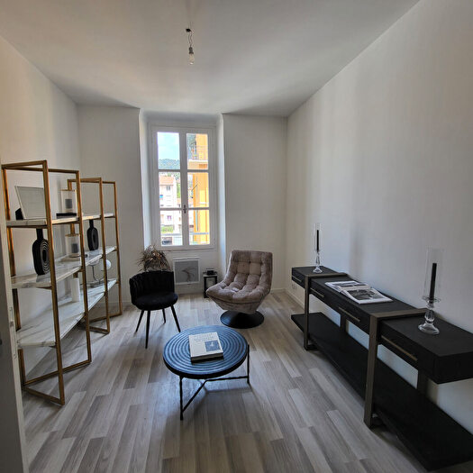 Maisons à vendre et appartements à louer - 1