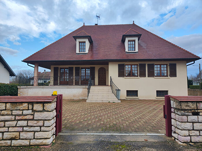 Maison à vendre - Tavaux - 6 pièces - 3 chambres