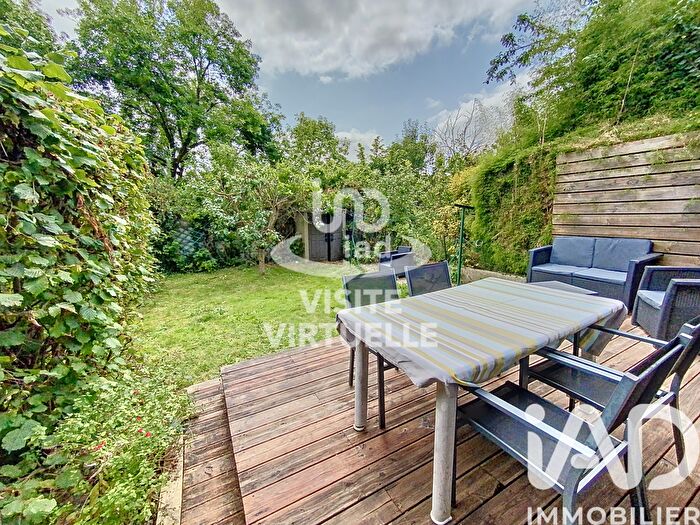 Maison à louer - Quartiers Sud-Est, Francisco Ferrer - 5 pièces - 4 chambres