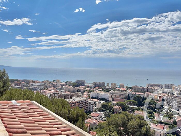 Appartement 3 pièces à louer - Roquebrune-Cap-Martin, Chemin du Vallonet, Val de Gorbio, Pinella