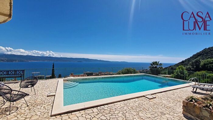 Ajaccio, Loretto : Maison 8 pièces à vendre