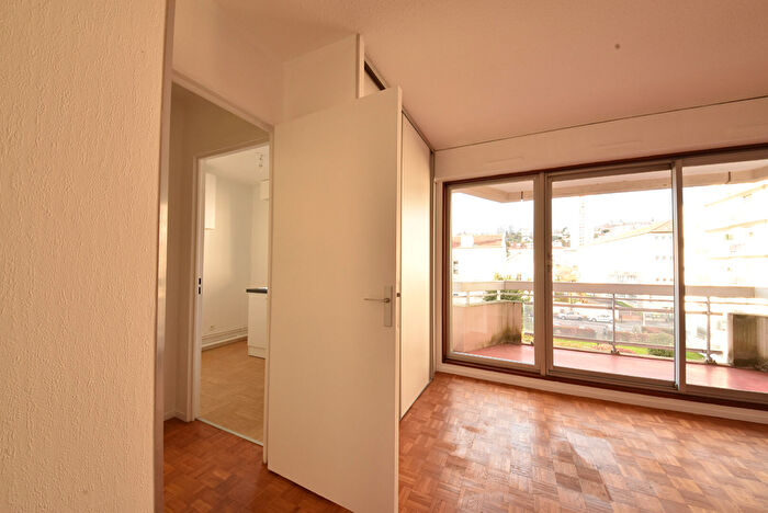 Nancy, Poincaré, Foch, Anatole France, Croix de Bourgogne - Appartement 1 pièce à vendre