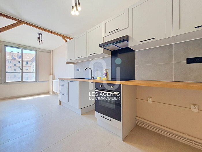 Maisons à vendre et appartements à louer - 3