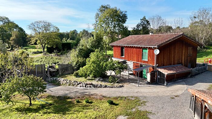 Maison à vendre - Lescure - 4 pièces - 3 chambres