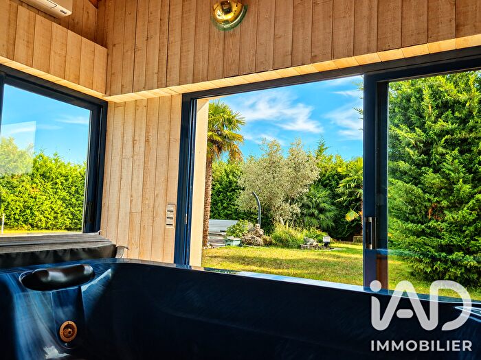 Maison 7 pièces à vendre - Saint-Savinien