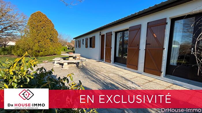 Maison 5 pièces à Prahecq, à vendre