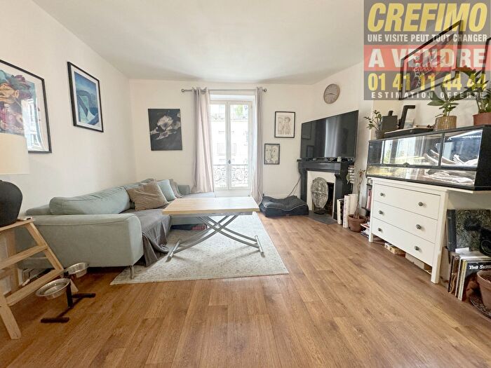 Appartement 3 pièces à Courbevoie, Bécon, à vendre