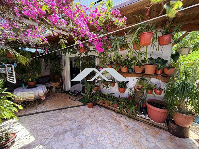 Appartement à vendre - Saint-Pierre, La ligne des Bambous, La Concession - 3 pièces - 2 chambres