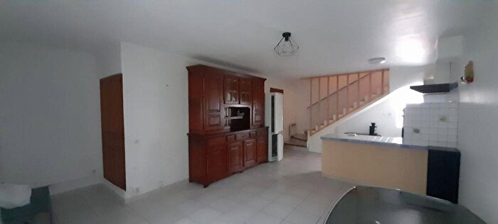 Maison à louer - Oraison - 3 pièces - 2 chambres