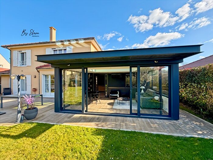 Maison à vendre - Bussy-Saint-Georges, Clos, Tillet, Génitoy, Golf - 7 pièces - 4 chambres