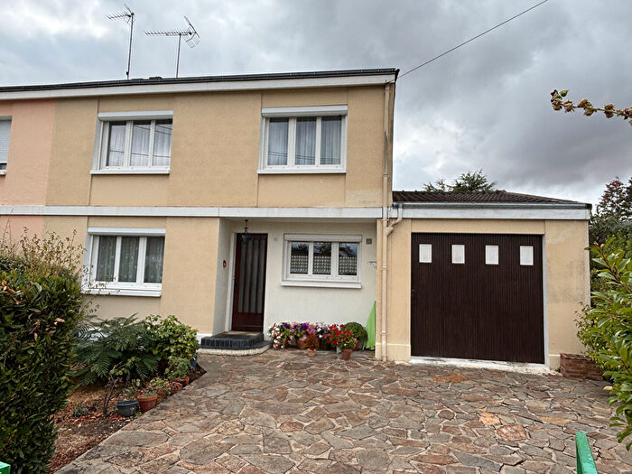 Maison 4 pièces à Châteauroux, Bitray, La Belle Etoile, Le Buxerioux, Le Fontchoir, à vendre