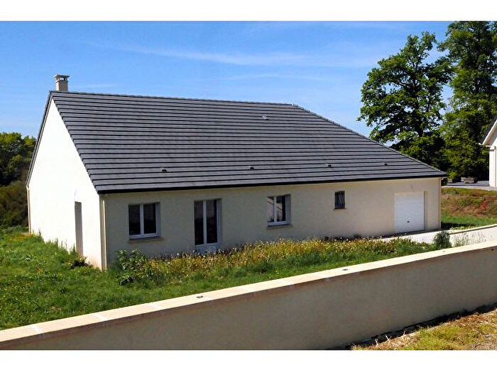 Maison à vendre - Servières-le-Château - 4 pièces - 3 chambres