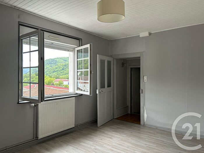 Maisons à vendre et appartements à louer - 3