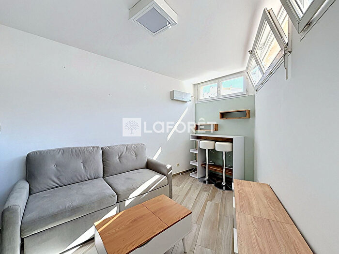 Appartement 2 pièces à louer - Nice, Riquier