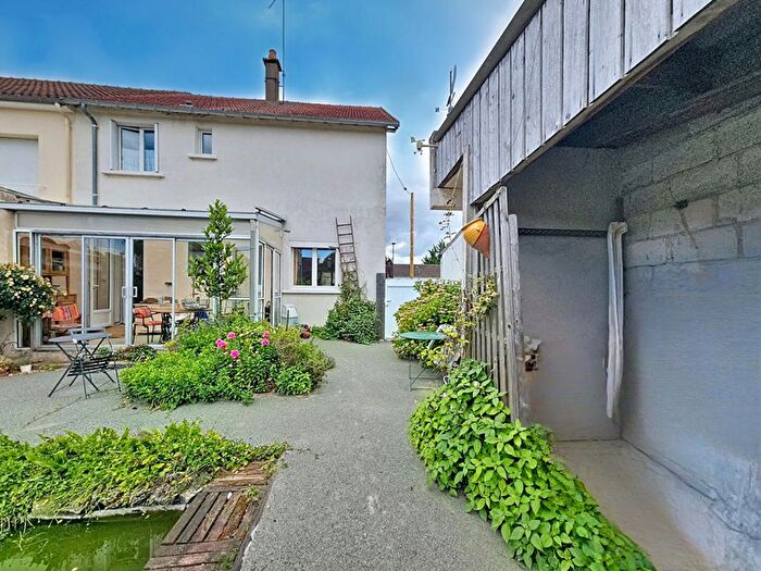 Alençon, Courteille : Maison 6 pièces à vendre