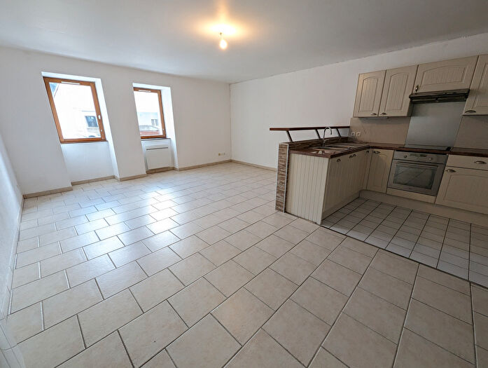 Maisons à vendre et appartements à louer - 1