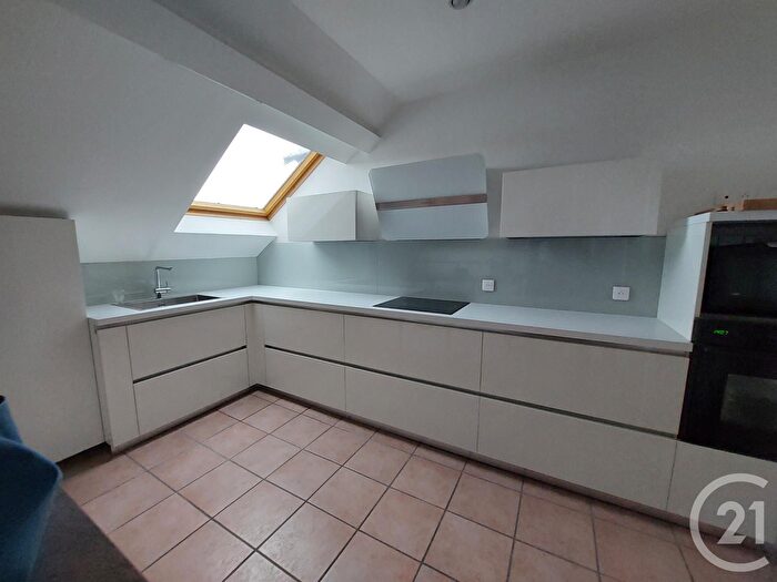 Appartement 4 pièces à vendre - Montluçon, Centre-ville, Les Forges