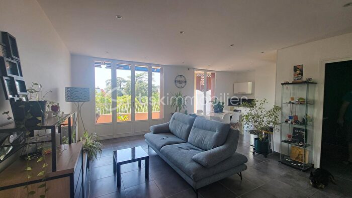 Romans-sur-Isère, Centre-ville : Appartement 2 pièces à vendre