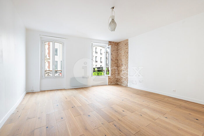 Appartement à vendre - Asnières-sur-Seine, Centre-ville - 3 pièces - 2 chambres