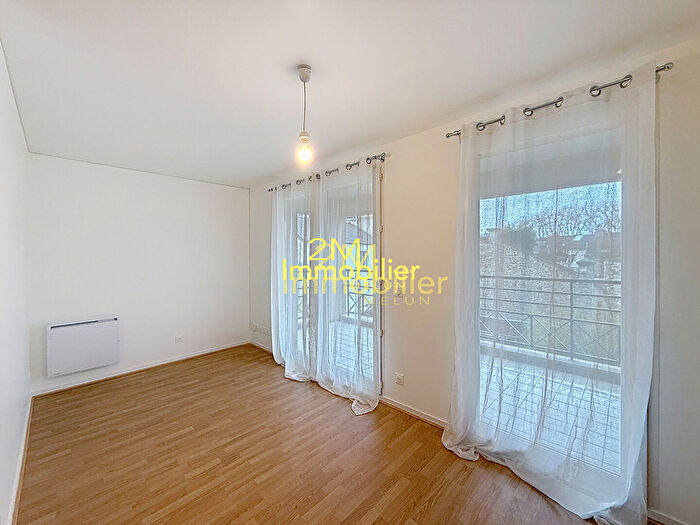 Appartement à louer - Melun, Rive de Seine, Sud - 2 pièces - 1 chambre