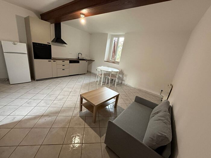 Appartement à louer - Vernaison - 3 pièces - 2 chambres