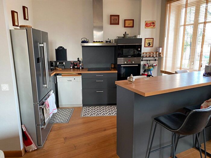 Maison à louer - Saint-Paul-Lès-Romans - 3 pièces - 2 chambres