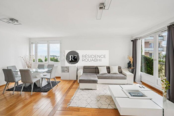 Appartement à louer - Villeneuve-la-Garenne - 3 pièces - 1 chambre