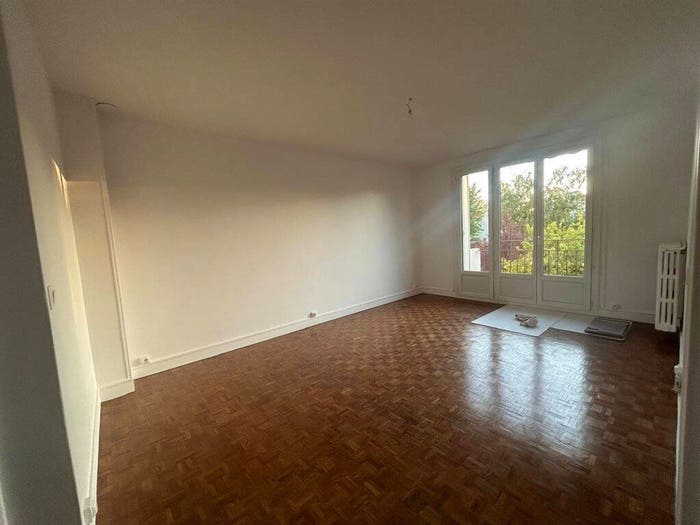 Appartement 4 pièces à louer à Gabriel Péri-Estienne d'Orves, Colombes