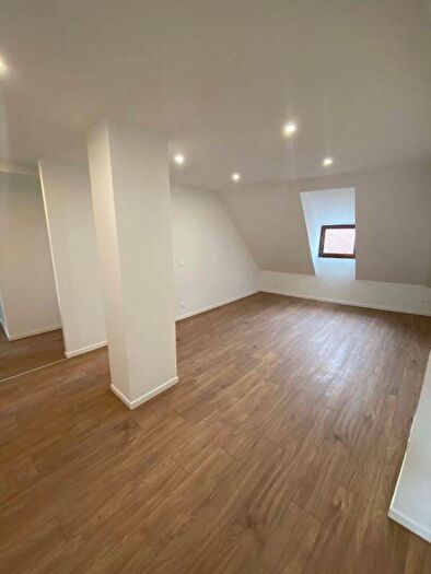 Appartement à louer - Centre, Obernai - 3 pièces - 2 chambres