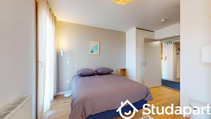 Appartement à louer - Le Sud, Rungis - 1 pièce - 1 chambre