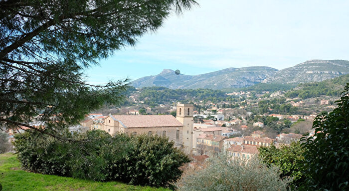 Appartement à vendre - Roquevaire - 3 pièces - 2 chambres