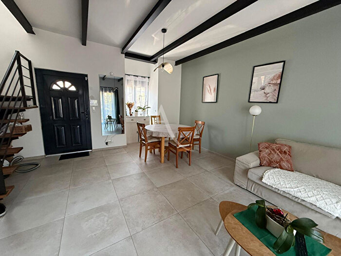 Maison 5 pièces à louer - Chatou, Est