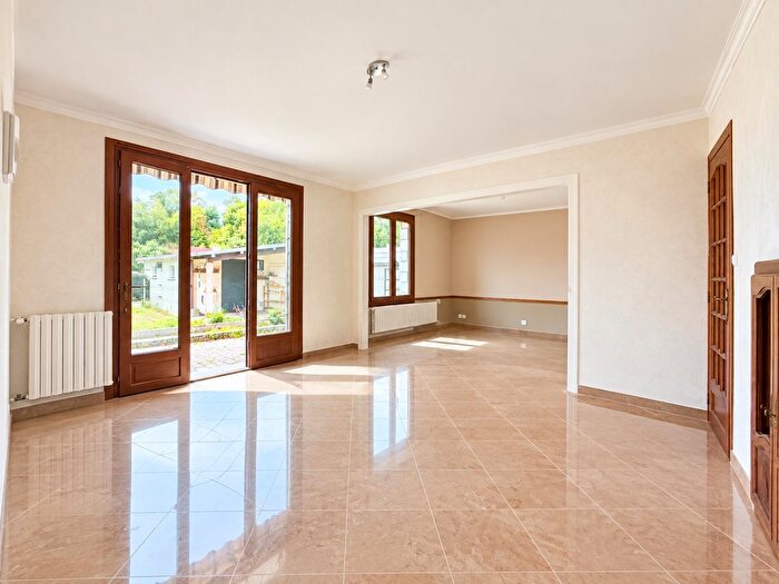 Maison 5 pièces à vendre à Cuffies