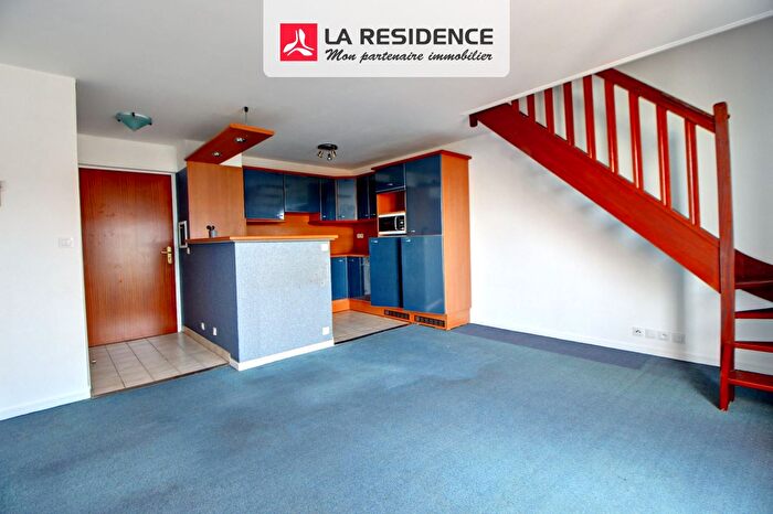 Appartement à vendre - Les Clayes-sous-Bois, Centre-ville - 2 pièces - 1 chambre