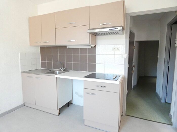 Appartement à louer - Anduze - 2 pièces - 1 chambre