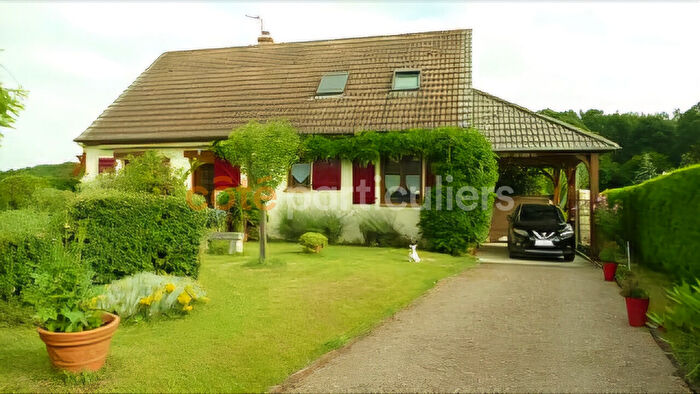 Maison 7 pièces à Amilly, à vendre
