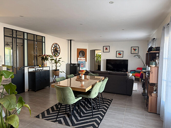 Benet : Maison 4 pièces à louer