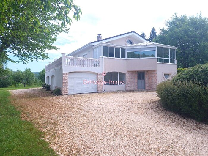 Maison 8 pièces à Varacieux, à vendre